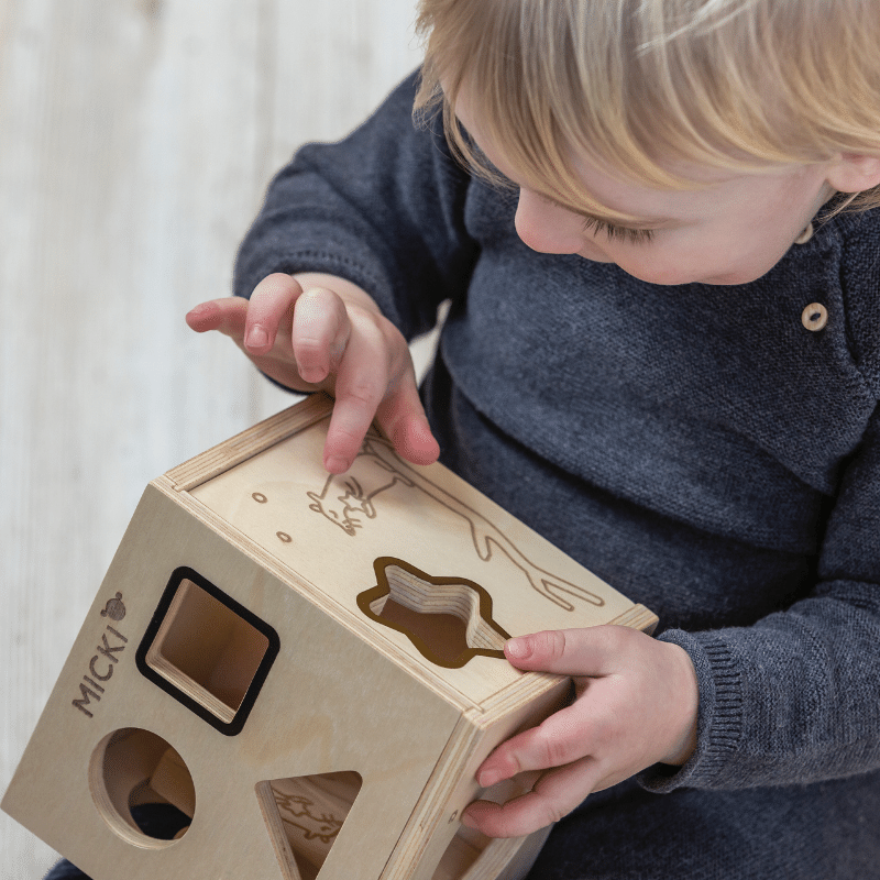 Micki – Love To Spoil